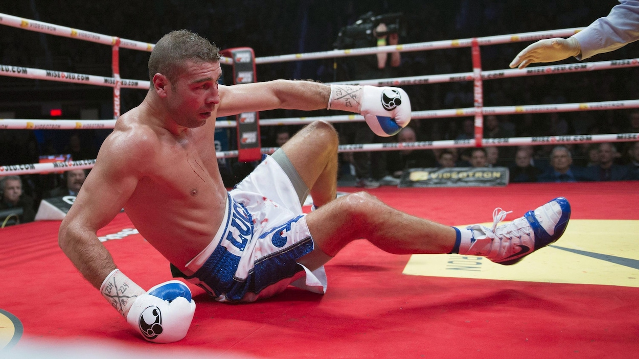 Alvarez tient promesse et met Bute K.-O. | Radio-Canada.ca