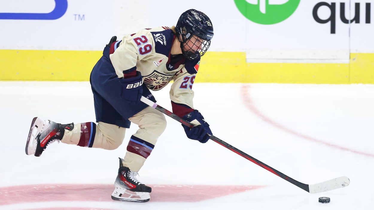 La Victoire triomphe au Minnesota et s’approche du sommet | Radio-Canada