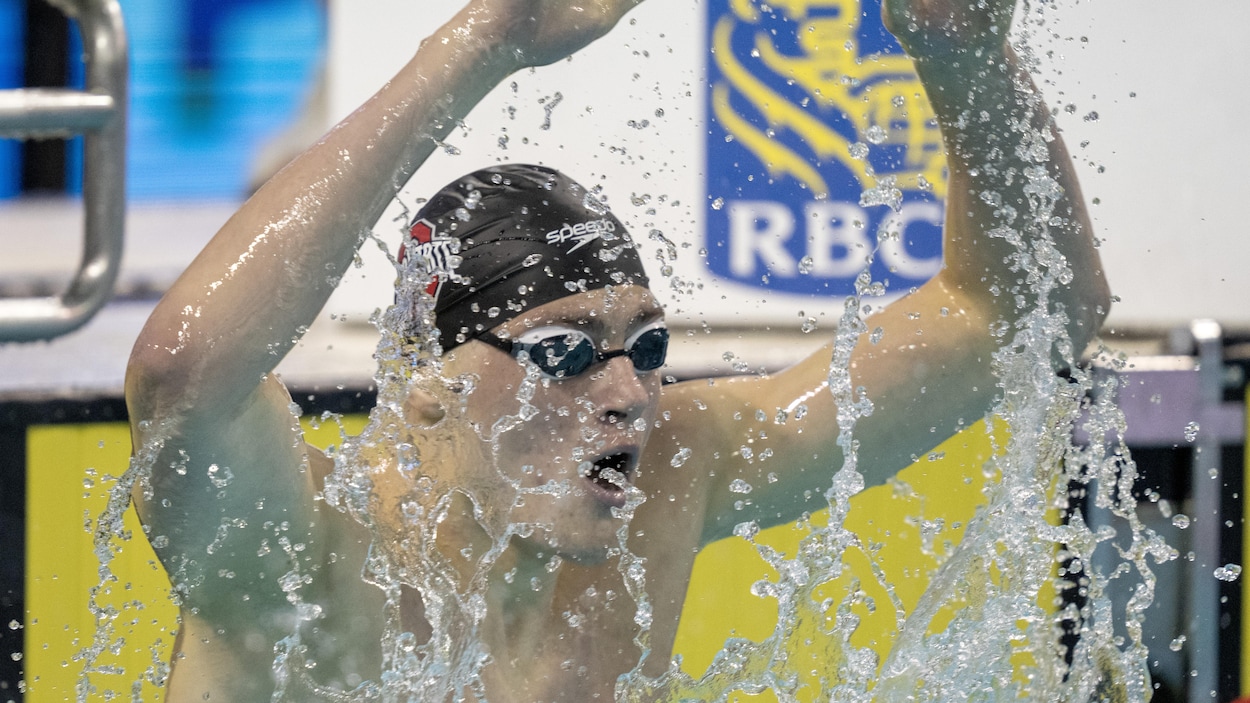 Natation : Tristan Jankovics remporte le 400 m quatre nages | Radio-Canada