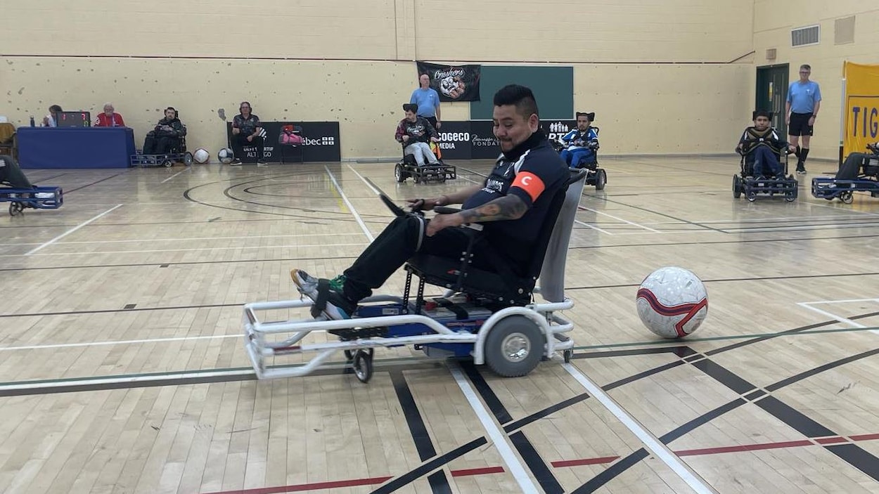 Connaissez-vous le powerchair soccer? | Radio-Canada