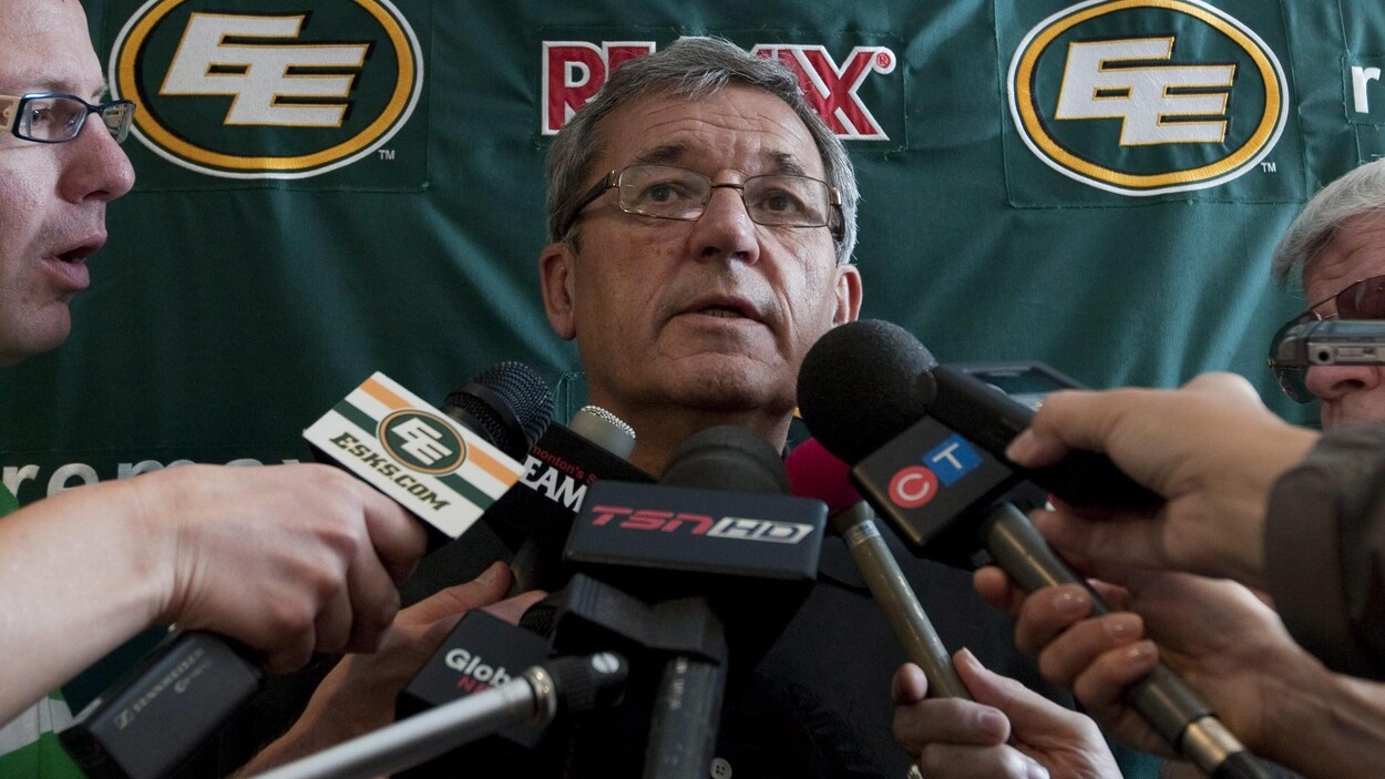 Rick LeLacheur nommé président par intérim des Elks | Radio-Canada