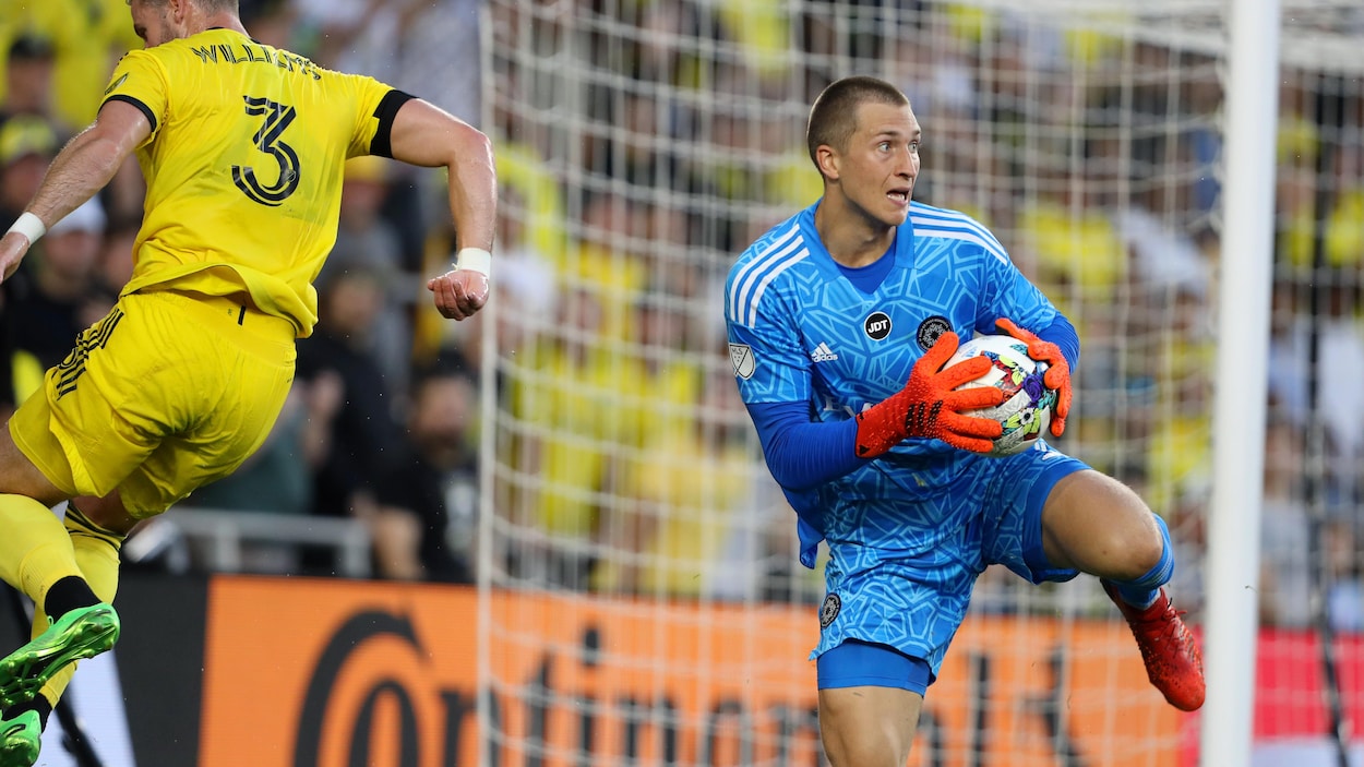 Sebastian Breza revient à Montréal avec un contrat de deux ans | Radio ...