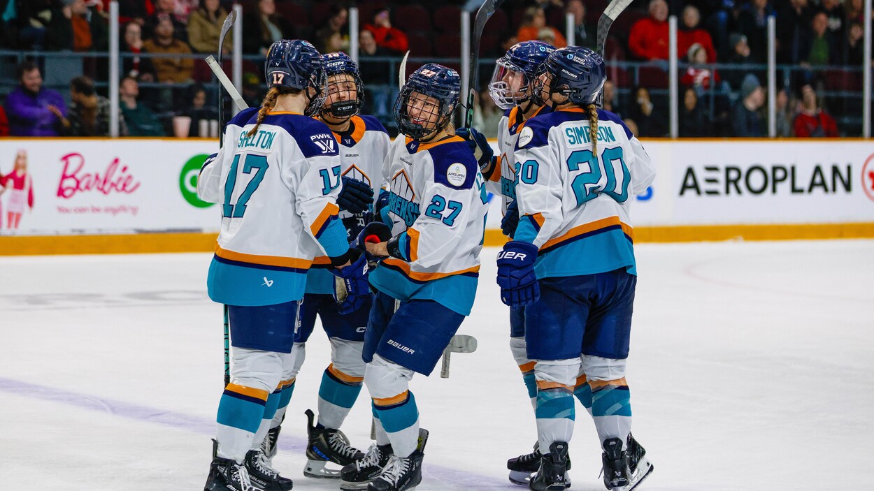 Les Sirens marquent six buts sans réplique pour vaincre la Charge ...
