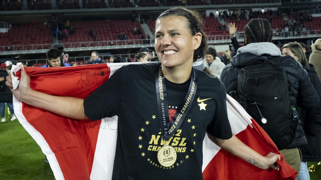 Christine Sinclair s’engage pour une dernière saison à Portland | Radio ...