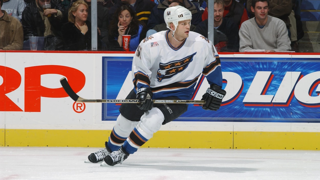 L’ancien homme fort de la LNH Stephen Peat rend l’âme à 44 ans | Radio ...