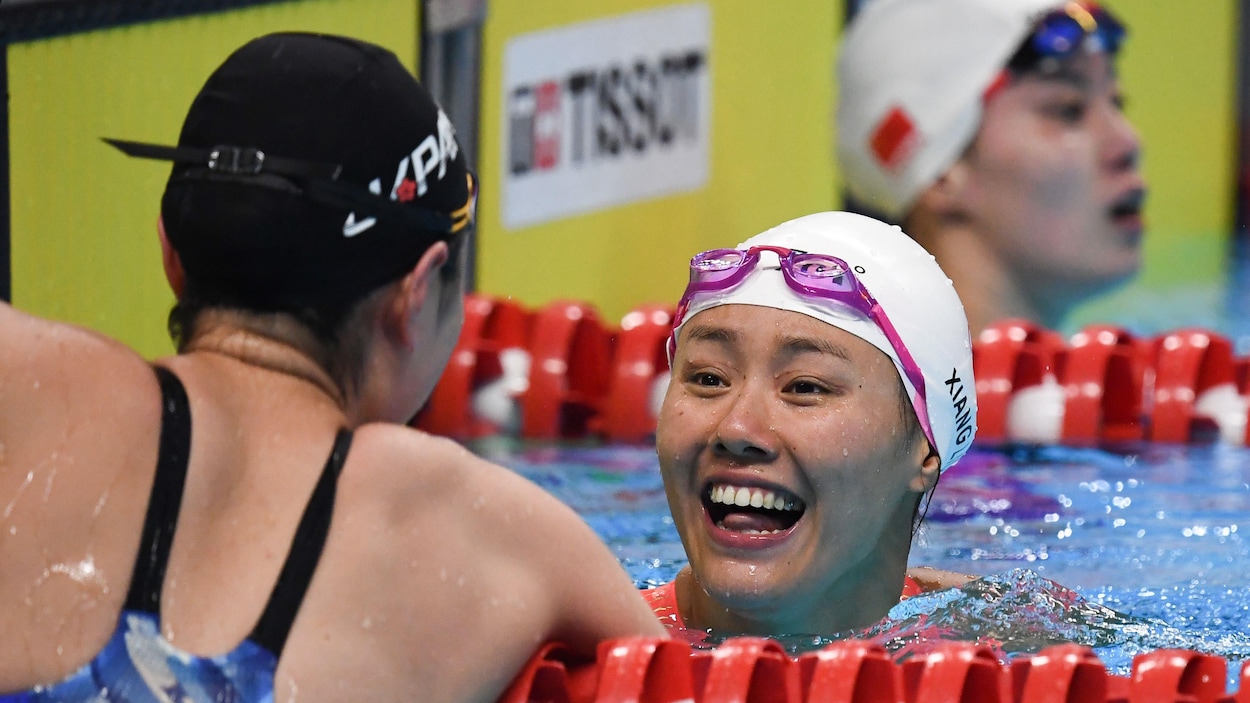 Liu Xiang bat le record du monde au 50 m dos | Radio-Canada.ca