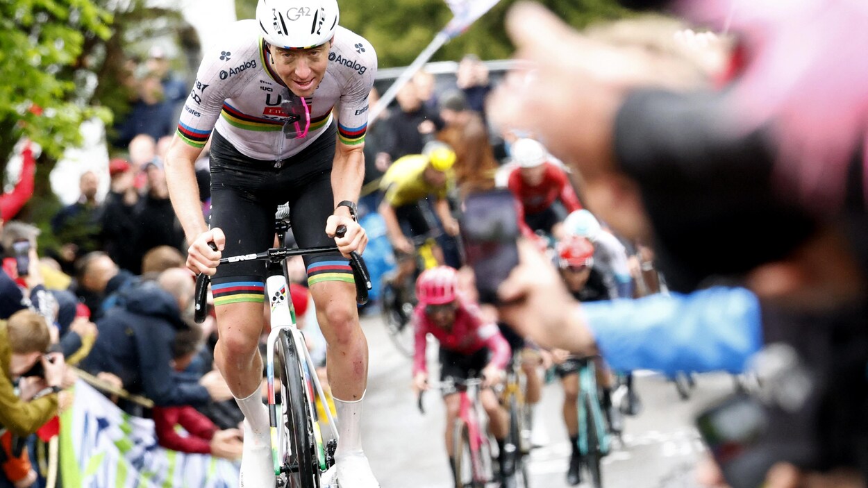 Tadej Pogacar remporte sa deuxième Flèche wallonne | Radio-Canada