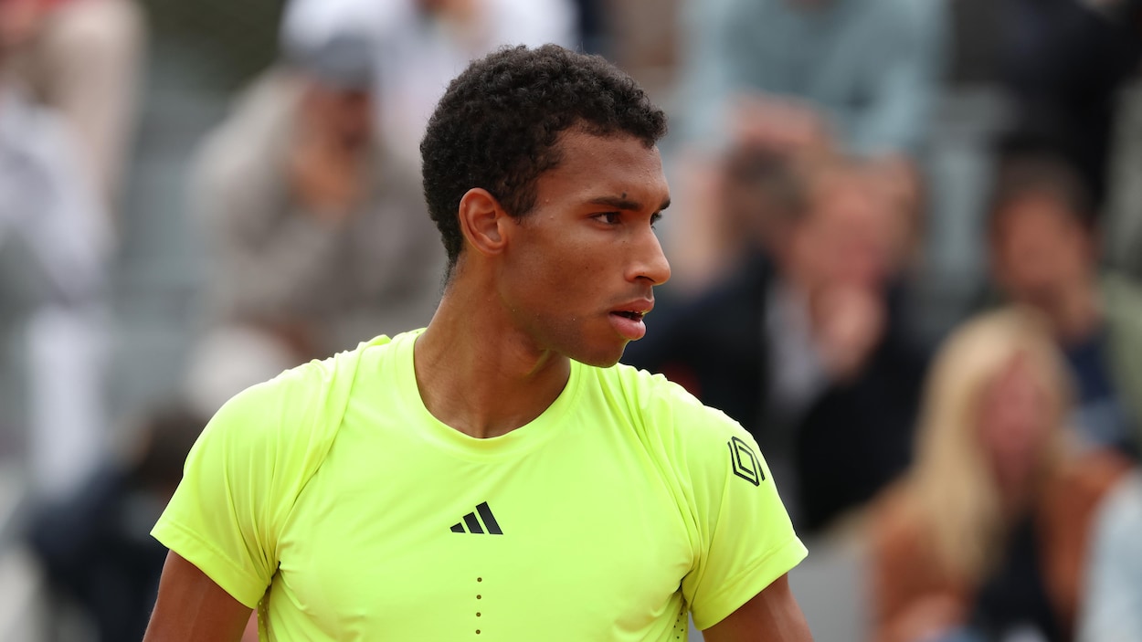 Une première victoire pour Félix Auger-Aliassime à Stuttgart | Radio-Canada
