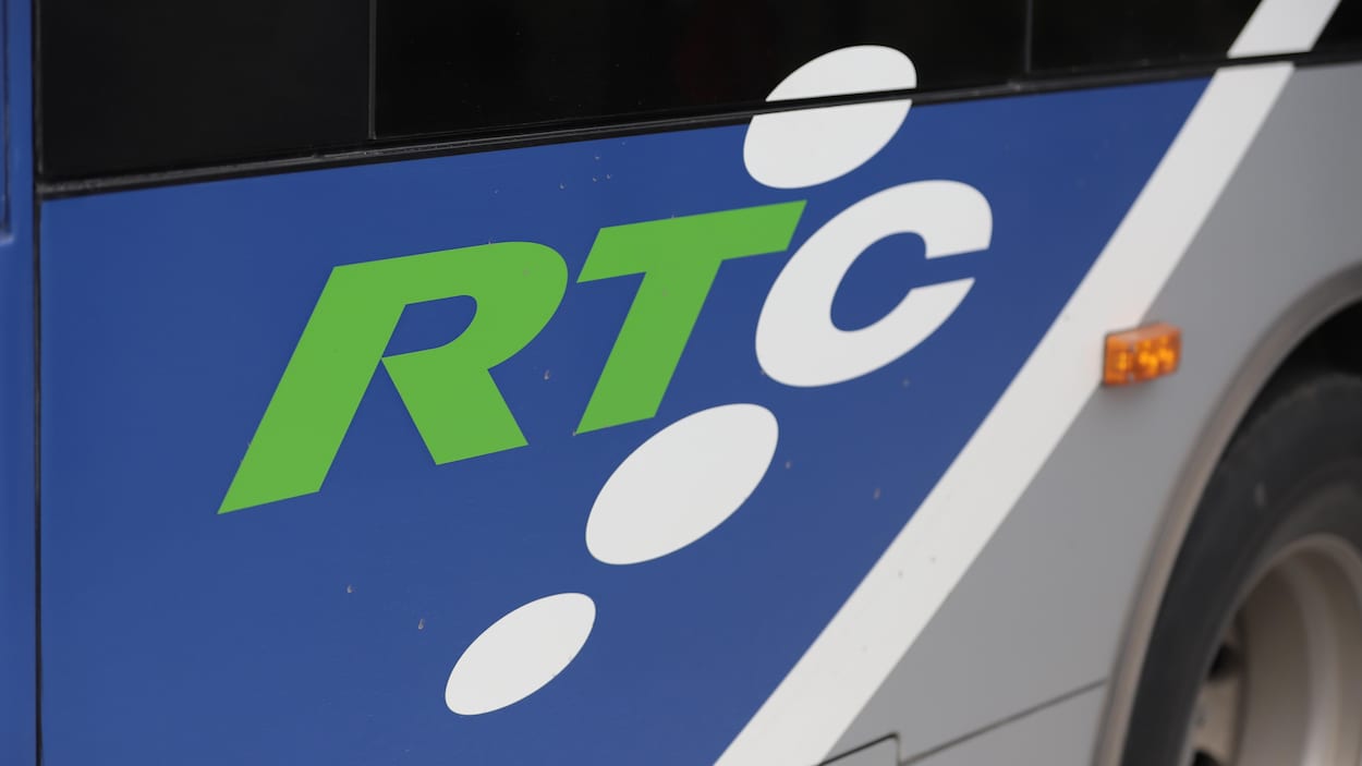 Les dépenses administratives du RTC supérieures à la moyenne canadienne | Radio-Canada
