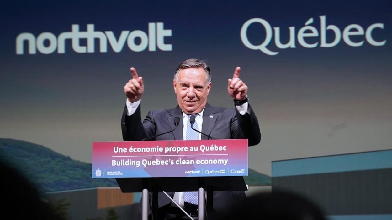 Économie : François Legault doit-il revoir son approche? | Radio-Canada
