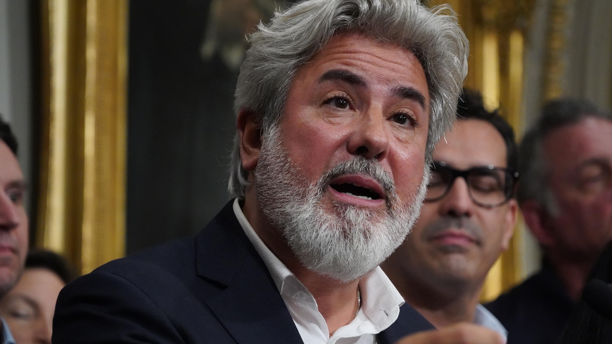 Le chef libéral Pablo Rodriguez recevra un salaire de plus de 230 000 ...