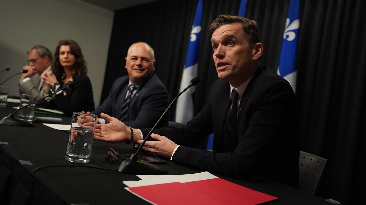 Abandon de projets en mobilité : une première rencontre entre Marchand ...