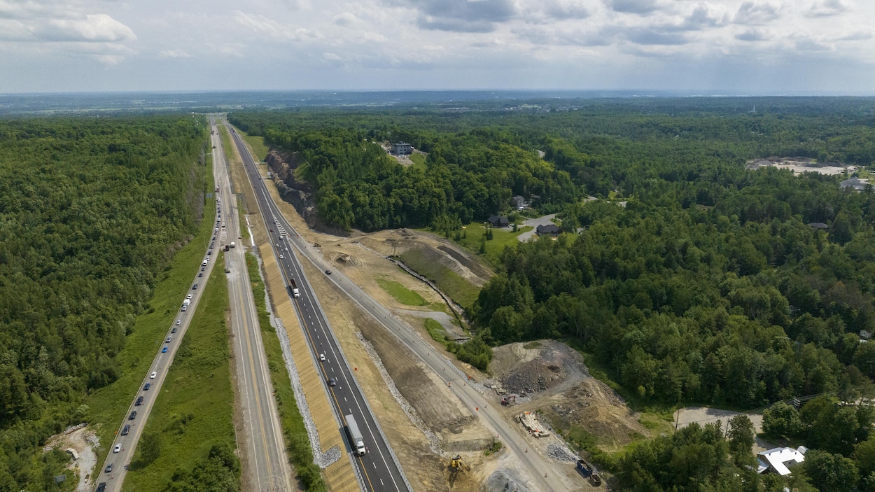Jetez un coup d’œil à l’avancement des travaux d’élargissement de l’A50 ...