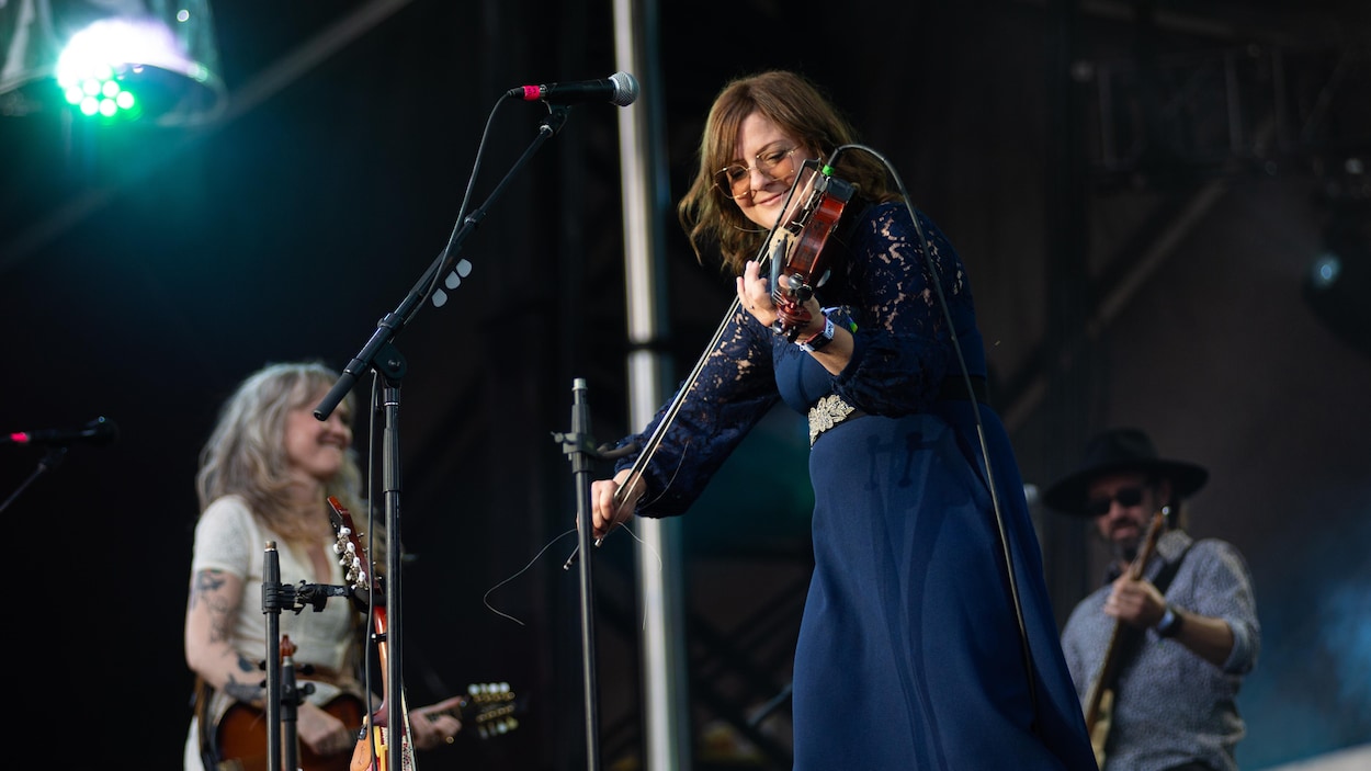 La chanson québécoise pour atterrir en douceur | Radio-Canada