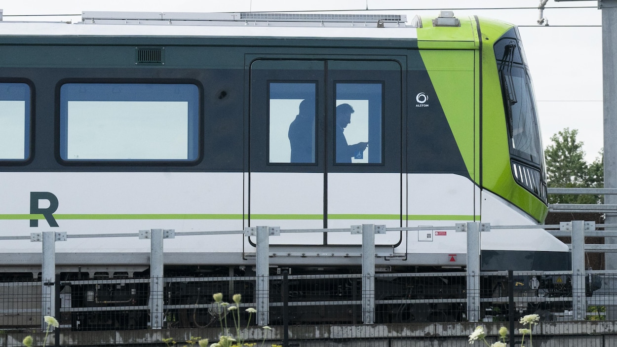 Saint-Laurent réclame une meilleure gestion du bruit du REM sur son ...