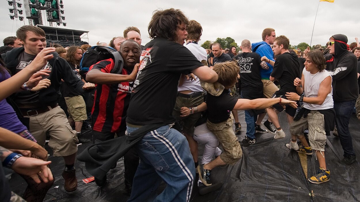 Pourquoi faire des « mosh pits »? | Radio-Canada