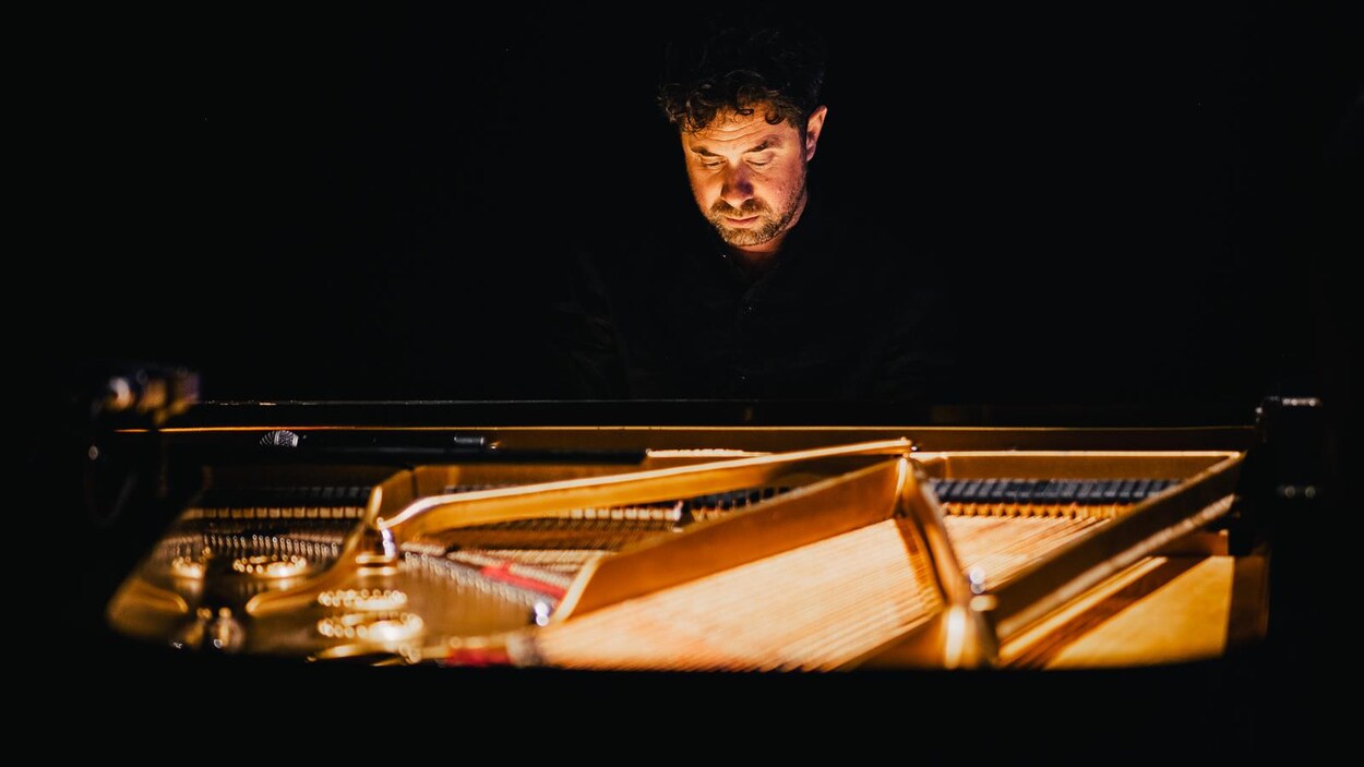 Jean-Michel Blais ouvre le Festival 21C au Conservatoire royal de ...