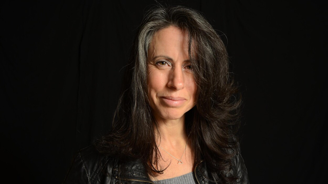 La fille aux Post-it, de Julie Bosman | Radio-Canada