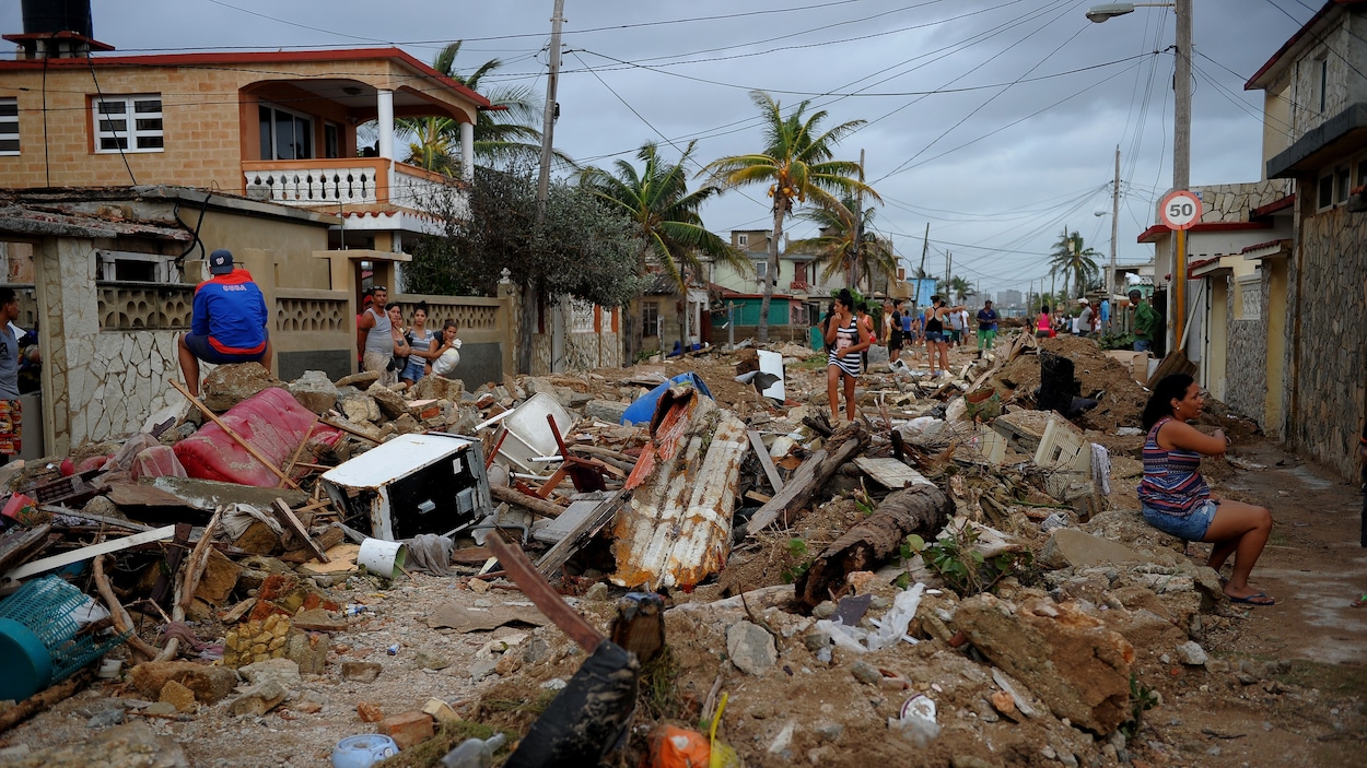 Dévastée, Cuba déplore 10 morts après le passage d'Irma | Ouragans : la ...