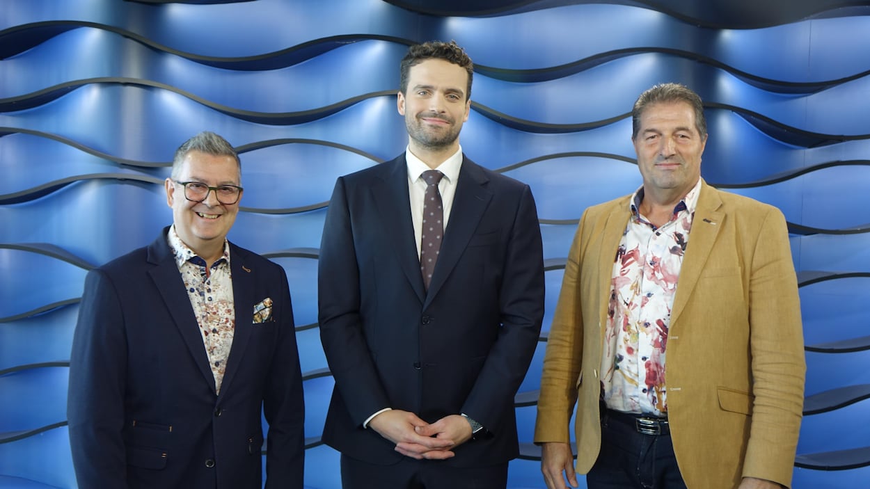 Les candidats à la mairie de Rivière-du-Loup débattent | Radio-Canada