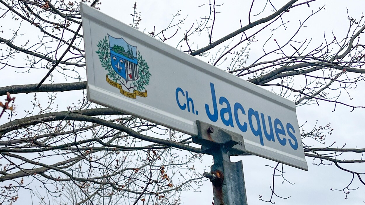 Un enfant meurt après avoir été heurté par un véhicule à Roxton Pond ...