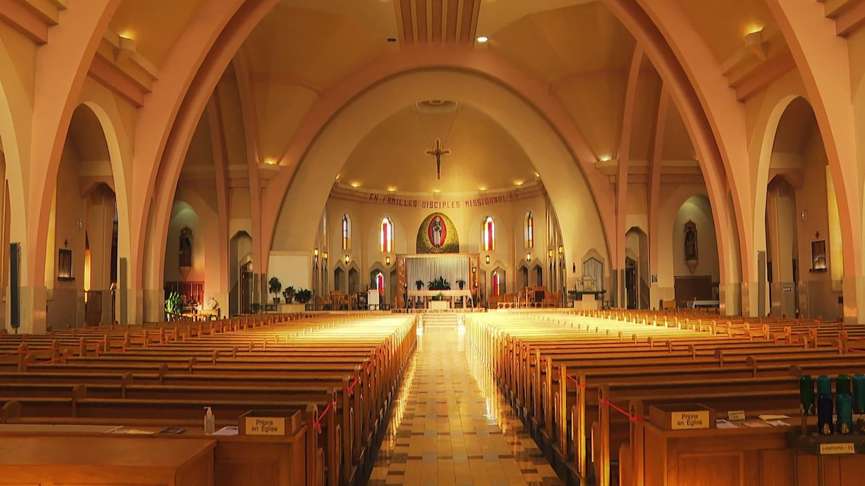La contribution fascinante de Claude Roussel au patrimoine religieux d ...