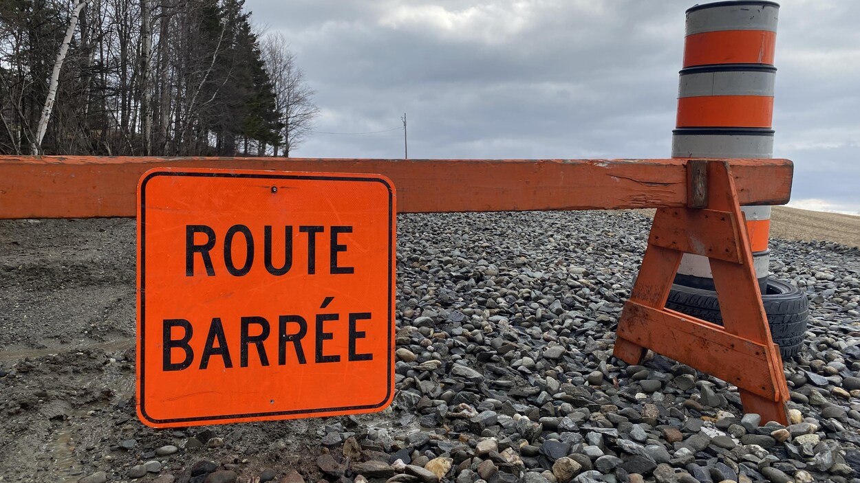 Compton lève le drapeau rouge concernant les inondations | Radio-Canada