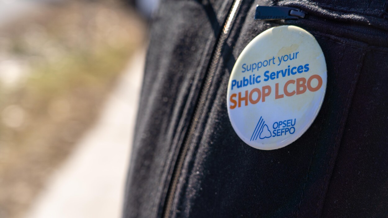 Journée d'action des employés de la LCBO | Radio-Canada