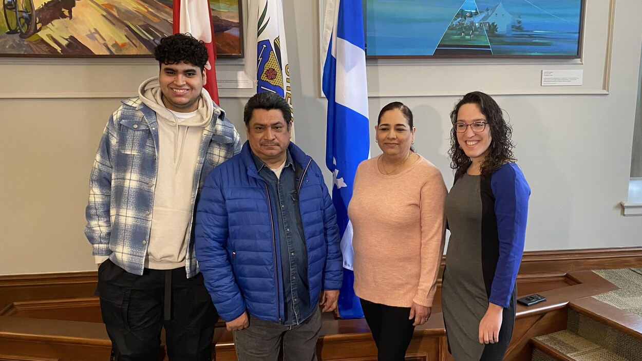 Sherbrooke ouvre les portes de l’Hôtel de Ville aux Rodriguez-Flores ...