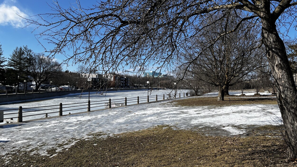 Le plan de la CCN pour la rive est du ruisseau de la Brasserie ne fait ...