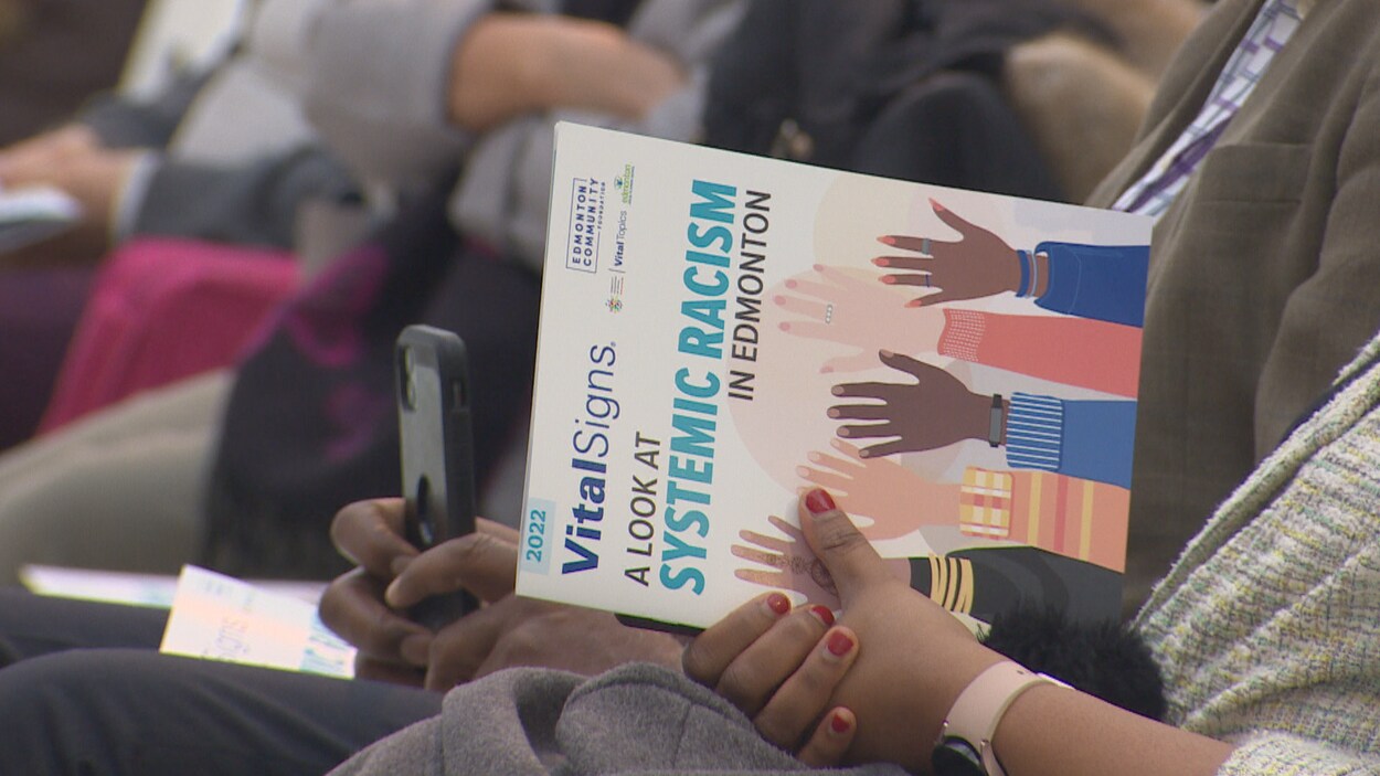 Un nouveau rapport tente de mieux comprendre le racisme systémique à ...