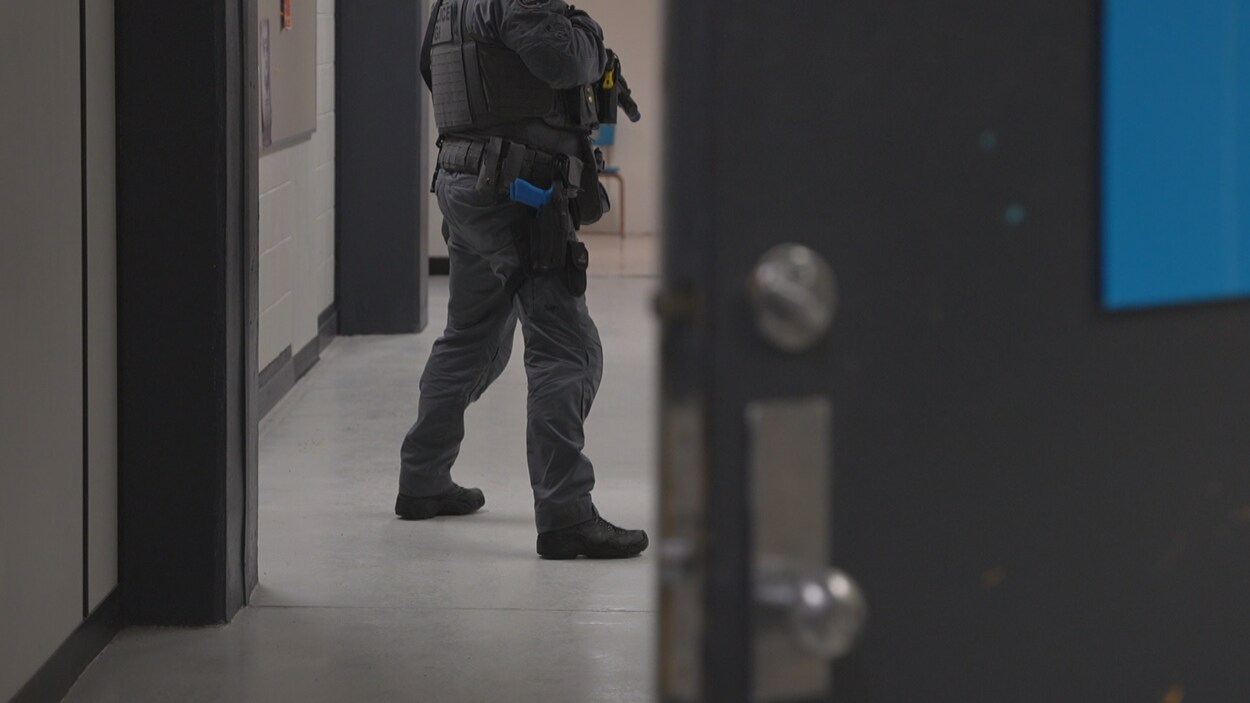 Dans les coulisses de l'équipe SWAT du Service de police de Gatineau ...