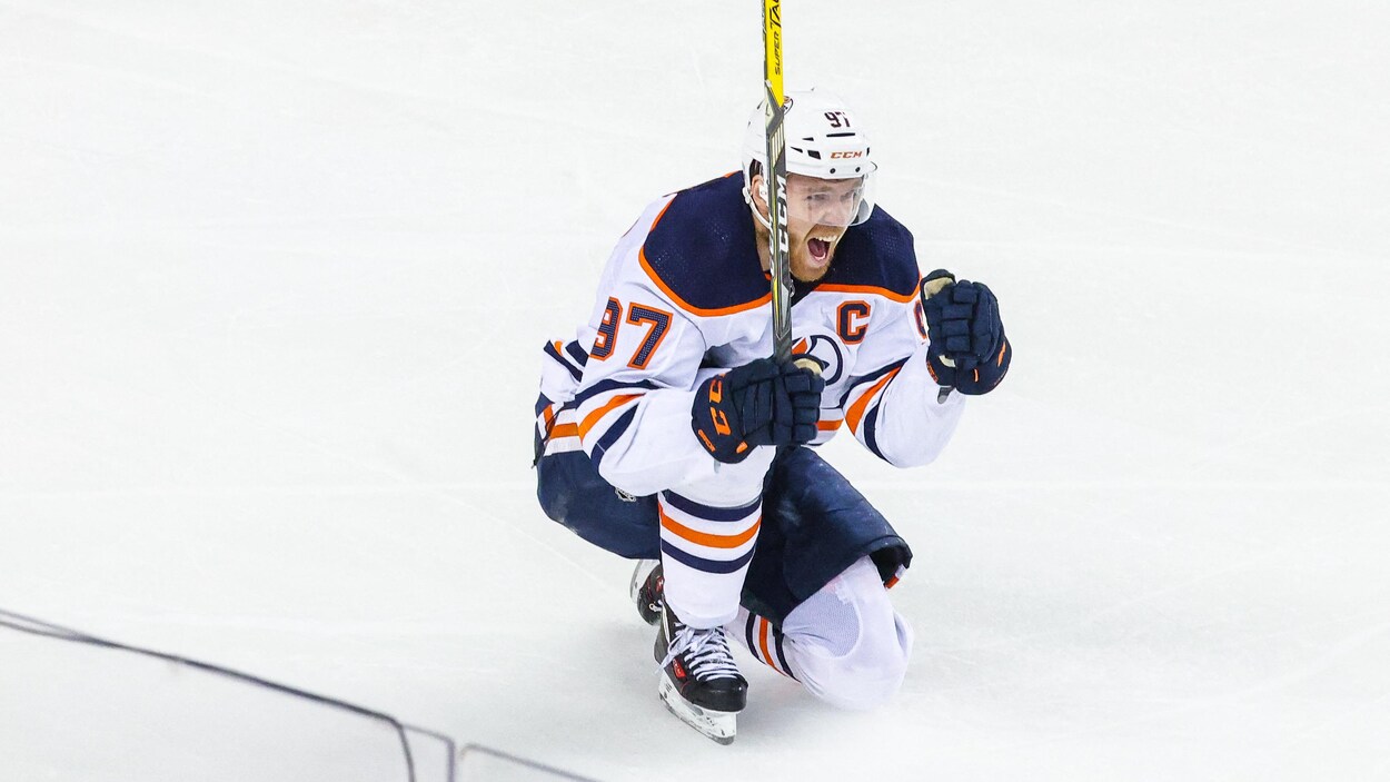 130 points en 1 saison pour Connor McDavid | Info | Radio-Canada