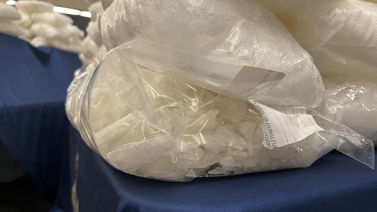 Des centaines de kilogrammes de méthamphétamine saisis | Radio-Canada