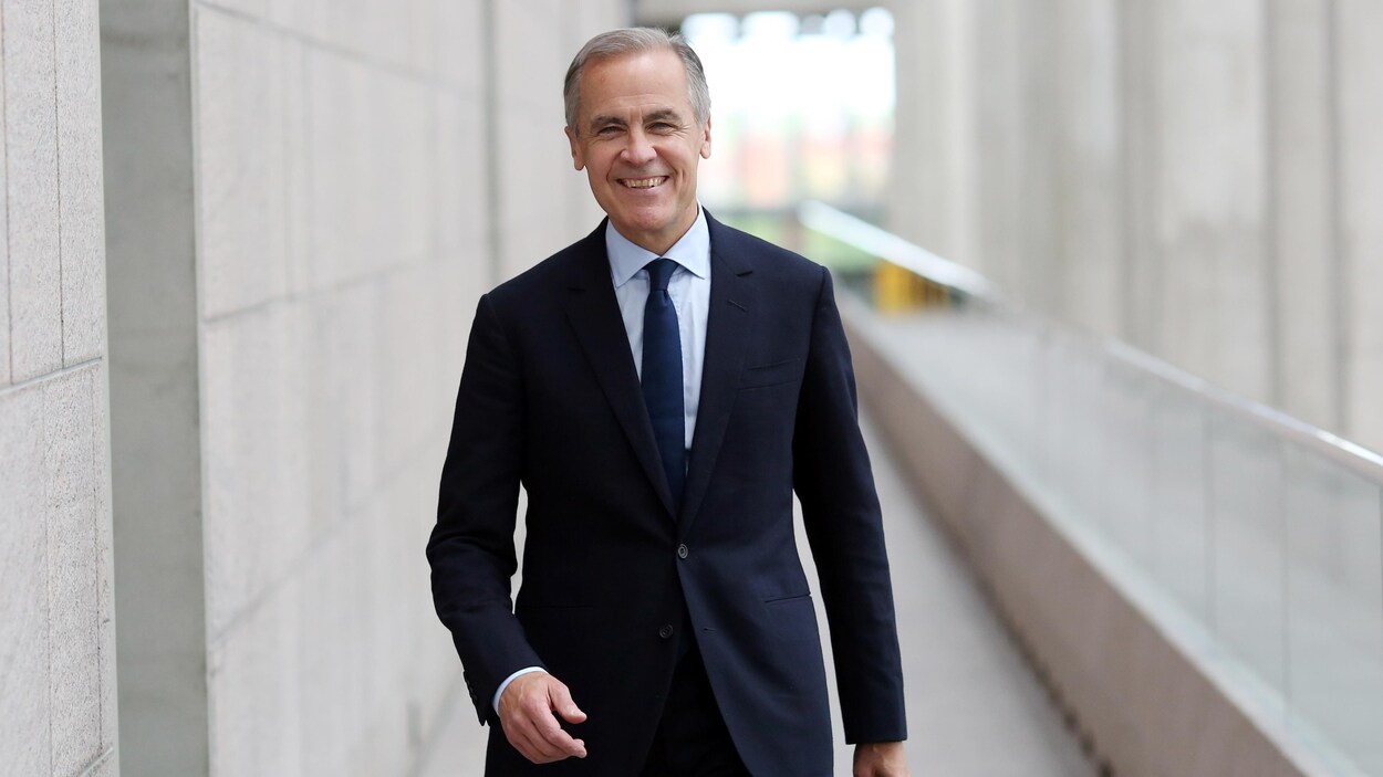 Mark Carney en viste à Edmonton | En bref | Radio-Canada