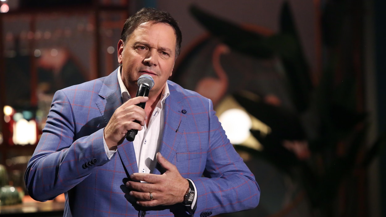 Mario Pelchat forcé d’annuler les concerts dans son vignoble | Radio-Canada
