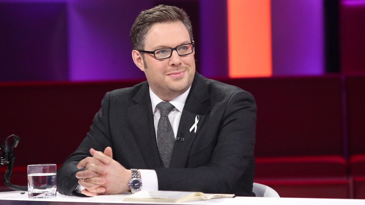 QUB radio migre à la télévision et annonce une nouvelle émission de ...