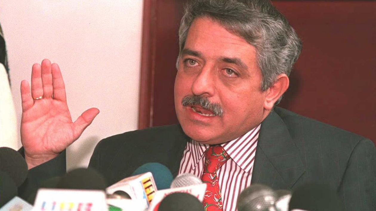 Alfonso Valdivieso 1996 | Le téléjournal avec Céline Galipeau