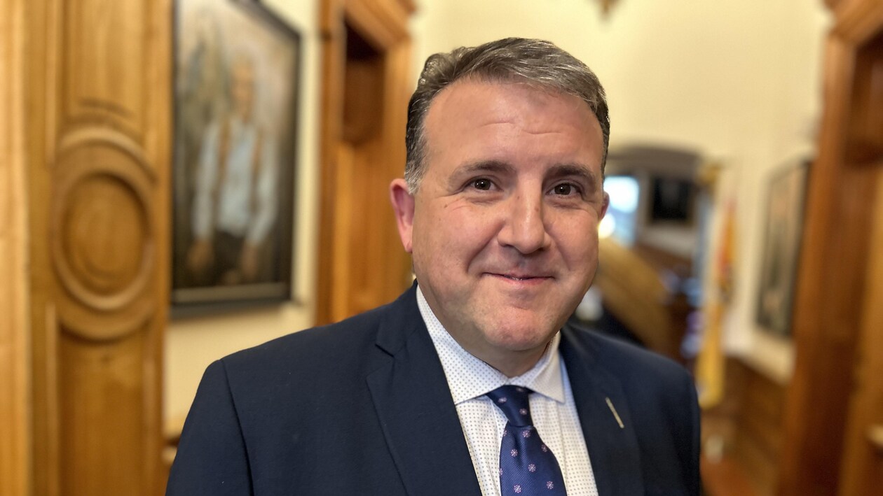 L’ancien ministre Daniel Allain ne se représentera pas | Le téléjournal ...