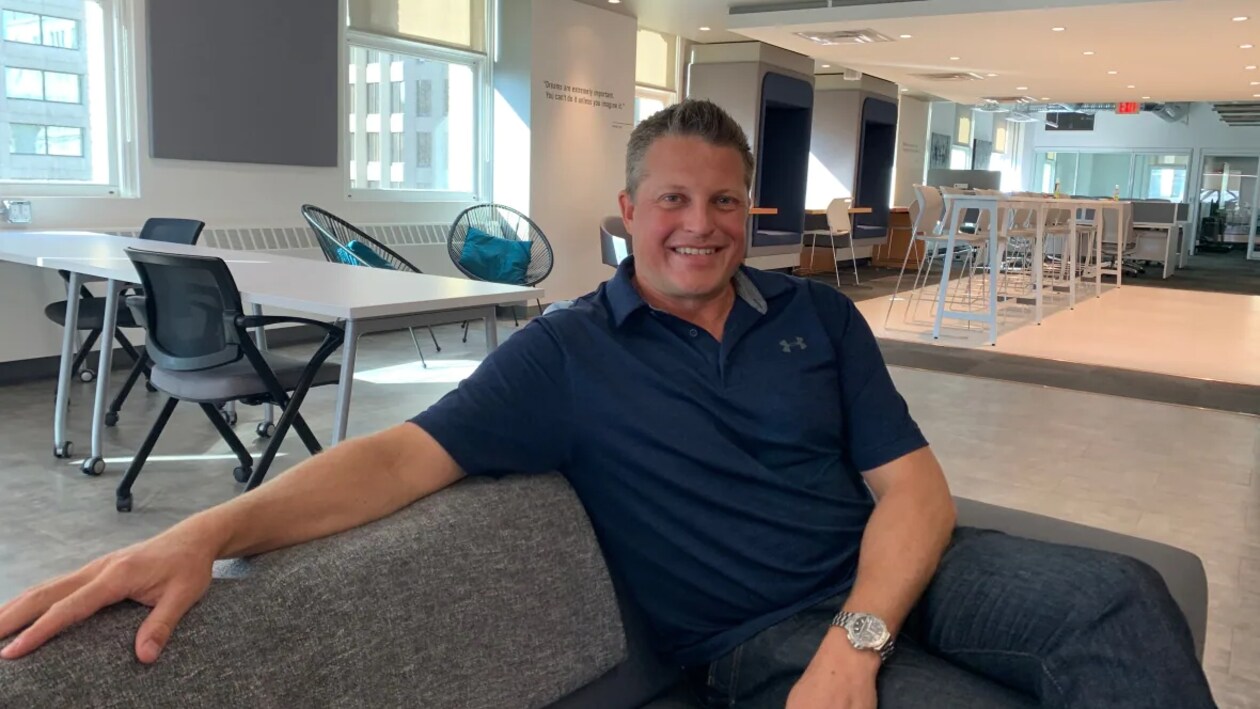 Revitaliser les bureaux du centre-ville de Winnipeg | Le téléjournal ...