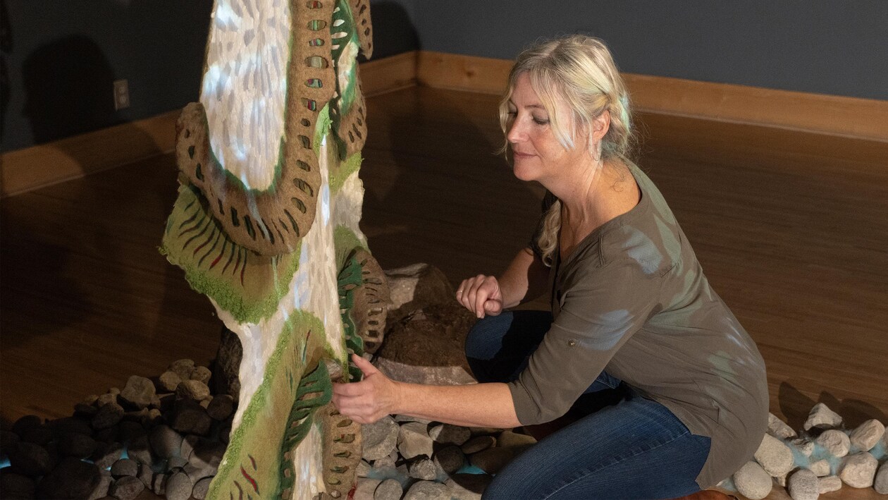 Émergence d’Hannah Ranger : une expo aux airs d’incursion en forêt | Le ...