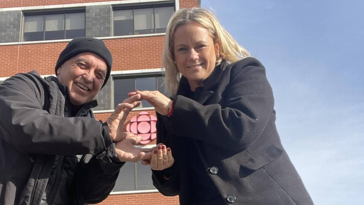 En vidéo : 30 et 35 ans de carrière à Radio-Canada pour nos collègues! | Le téléjournal Estrie