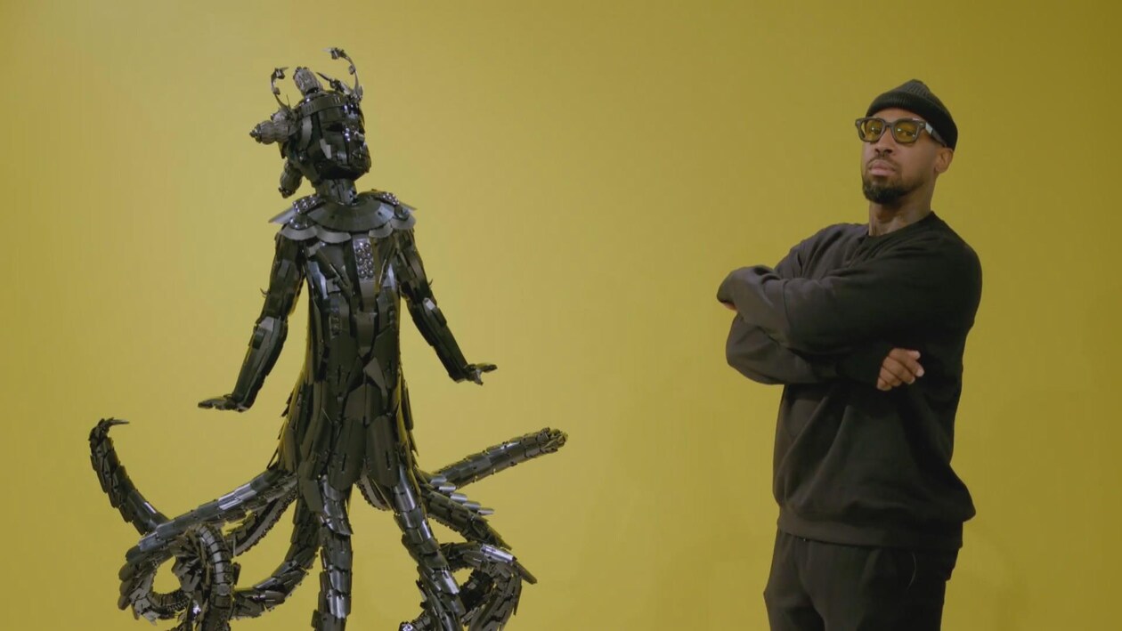 Sculptures monochromes et récits africains, rencontre avec Ekow Nimako ...