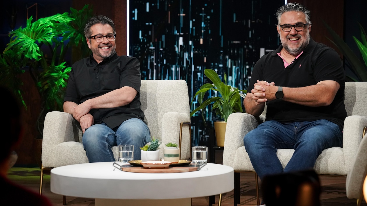 Le duo Dominic et Martin, en tournée avec Six | Bonsoir bonsoir!