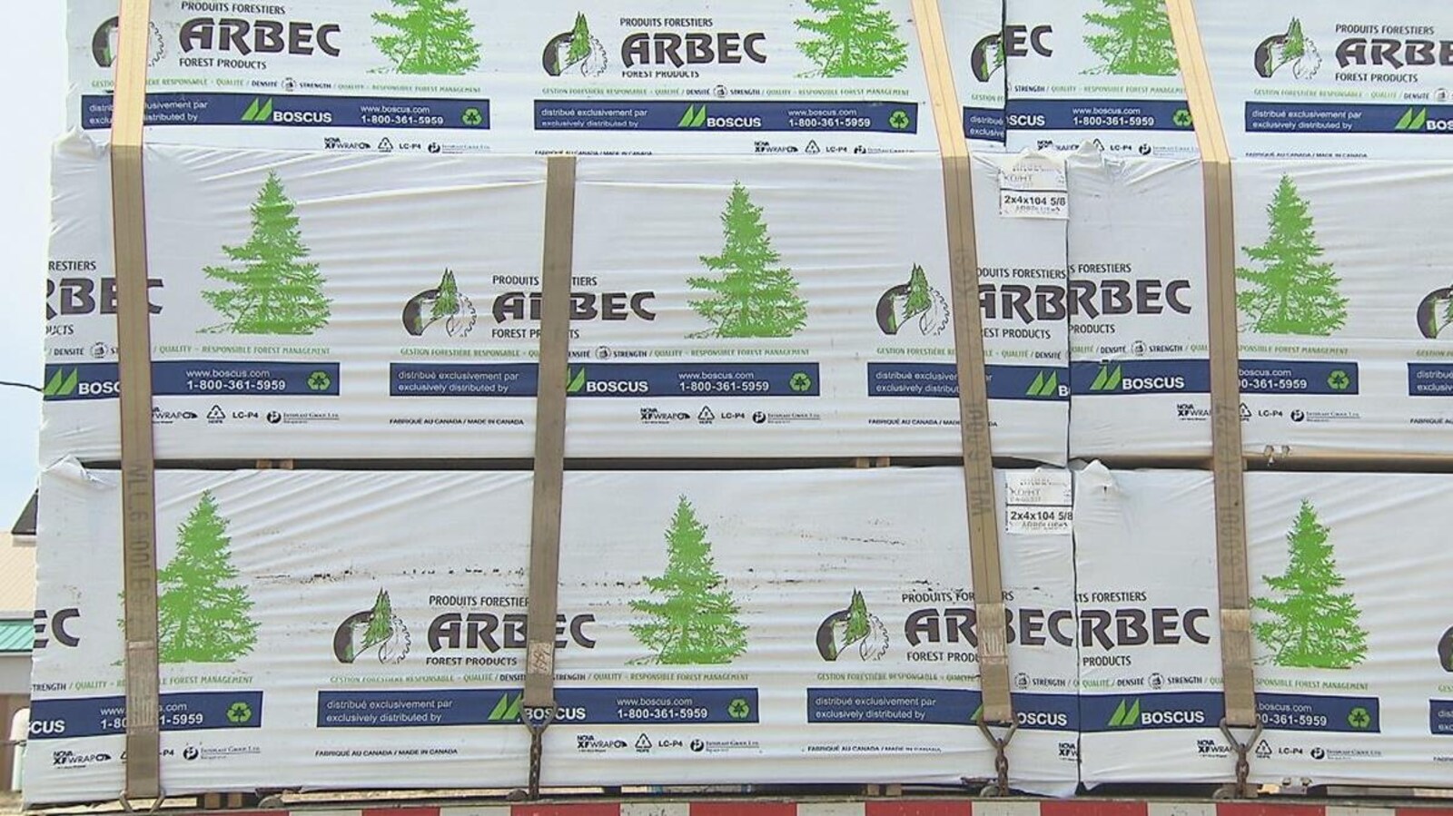 Nouveau contrat de travail à la scierie Arbec de L’Ascension | ICI ...