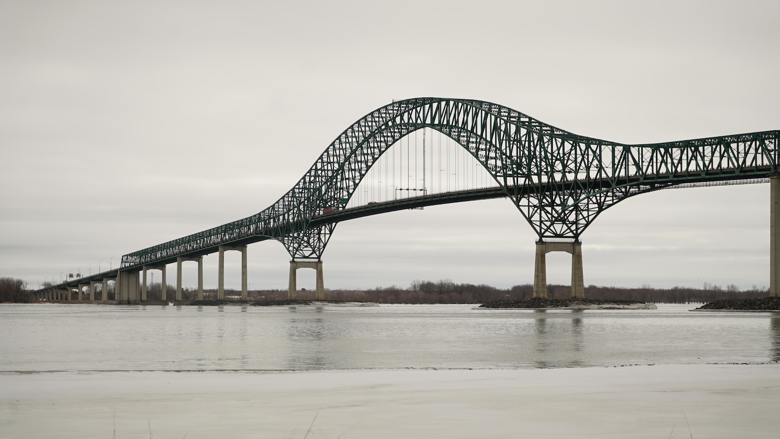 Le pont Laviolette a 50 ans | ICI Radio-Canada.ca