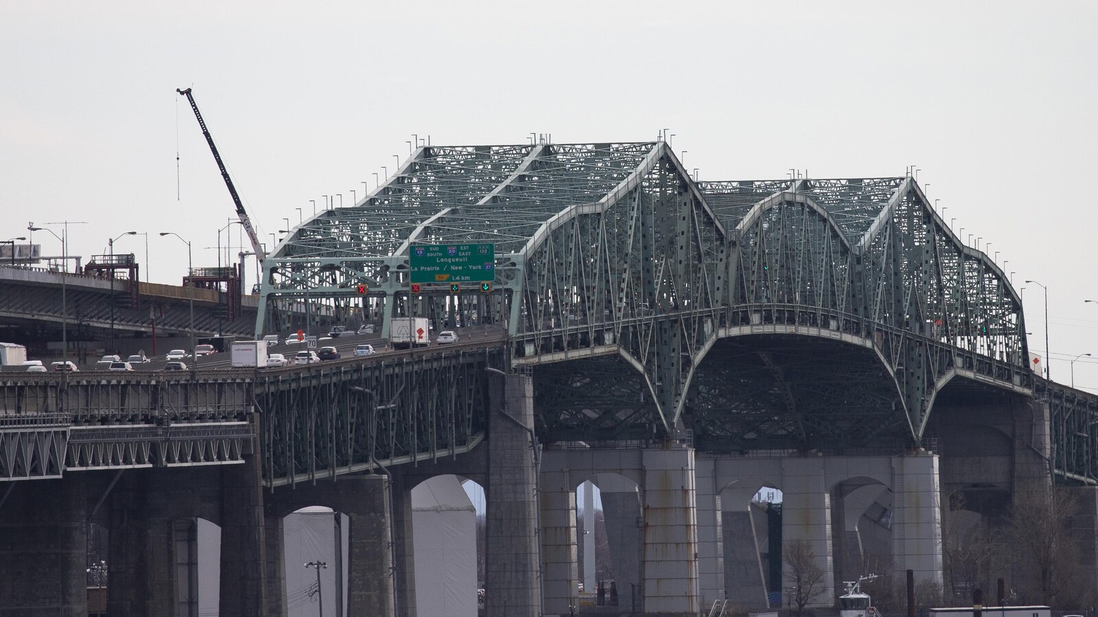 Le démantèlement du pont Champlain suscite des questions et des ...