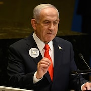 FEQ : La « folle première fois » de Zach Bryan | Radio-Canada