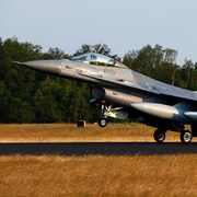 Victoria opte pour un modèle de vente de marijuana public-privé | Radio ...