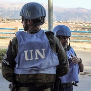 Plus de Taser, moins de grenades assourdissantes au SPVM | Radio-Canada